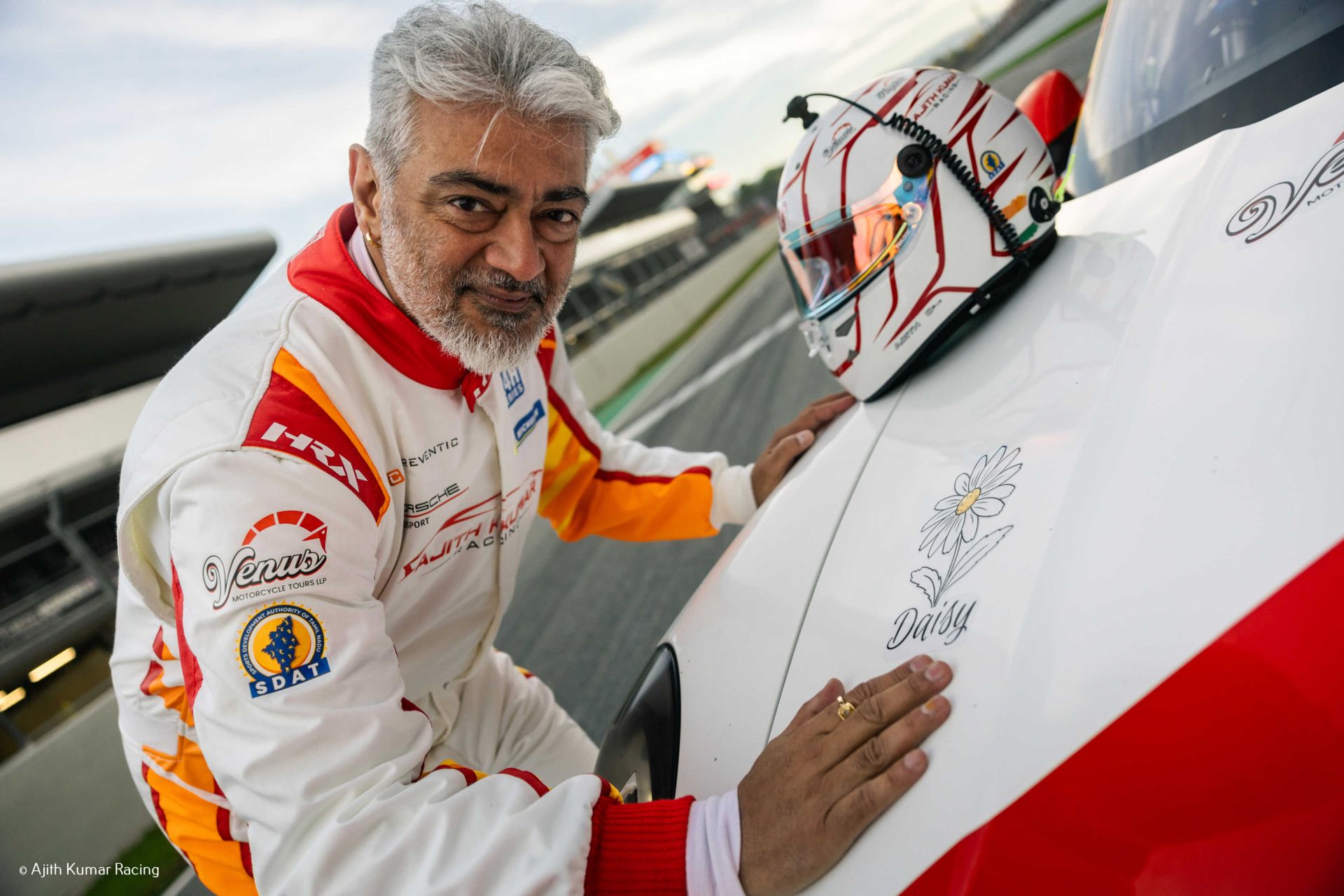 Ajith Kumar Racing Ready To Race At The Dubai 24 Hours Endurance Info